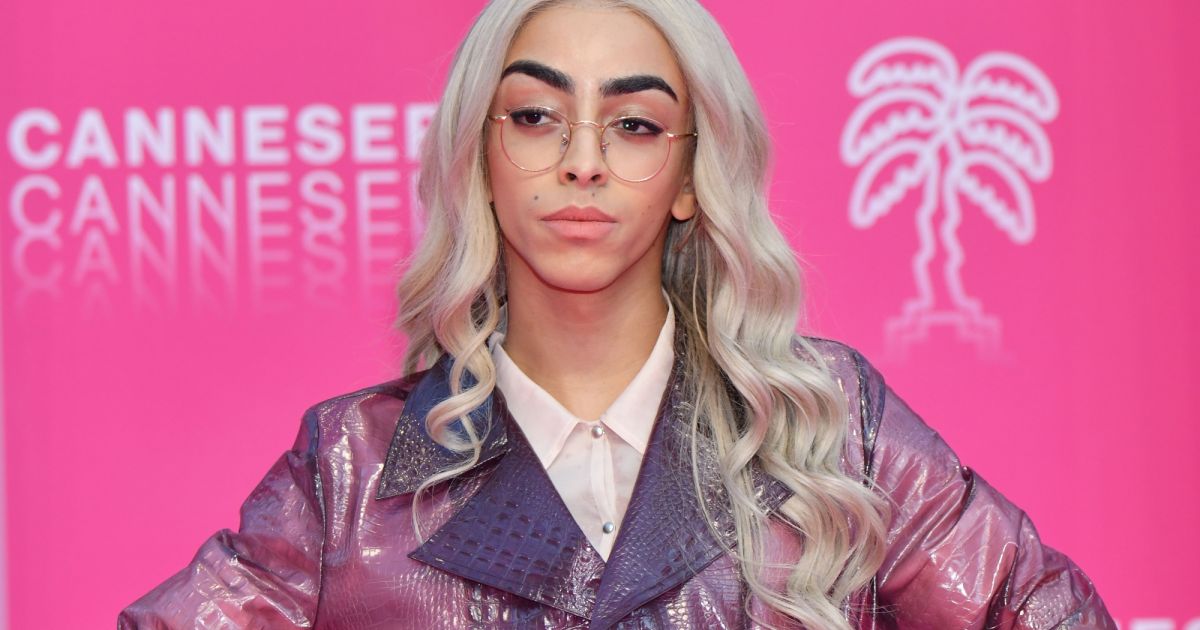 Bilal Hassani lors du photocall de la soirée de clôture de la 2ème ...