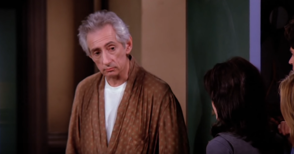 Larry Hankin, interpréte de Mr Heckles, voisin irritant dans Friends ...