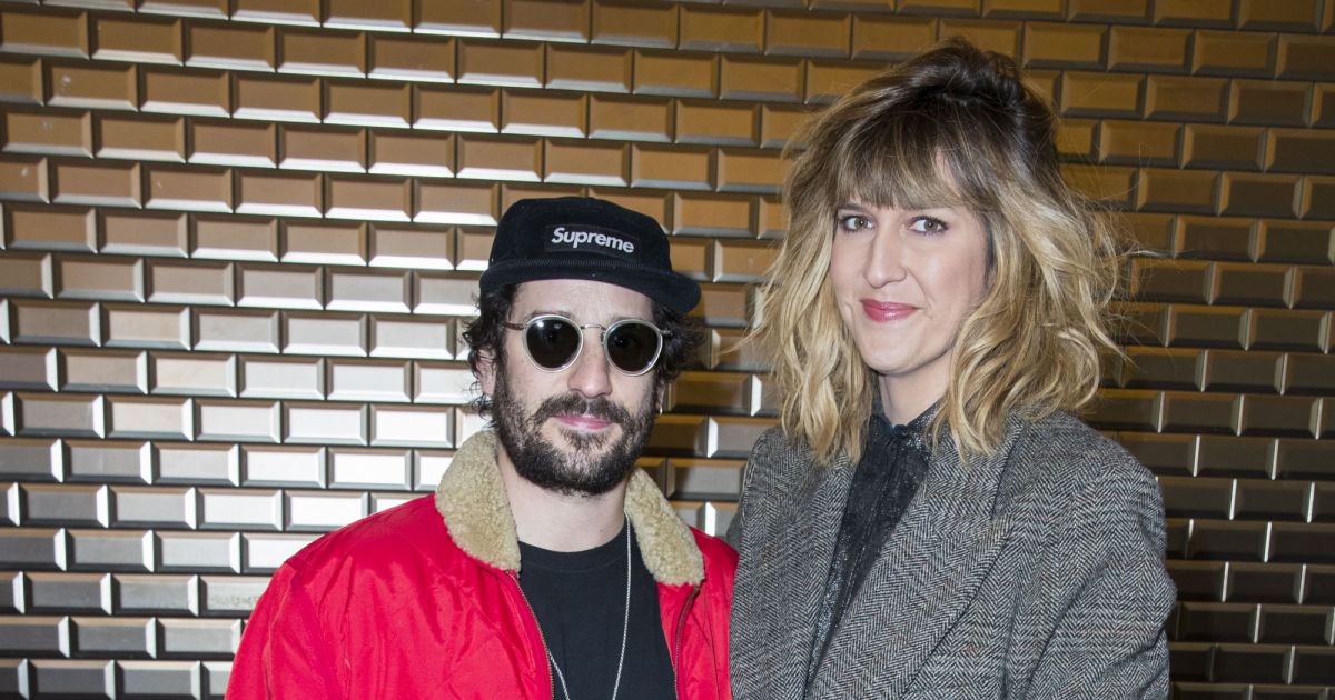 Gunther Love (Sylvain Quimène) et sa fiancée Daphné Bürki - People au ...