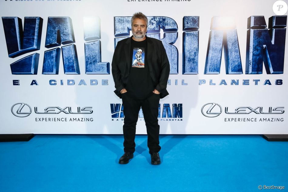 Luc Besson à la première de Valerian and the City of a Thousand Planets ...