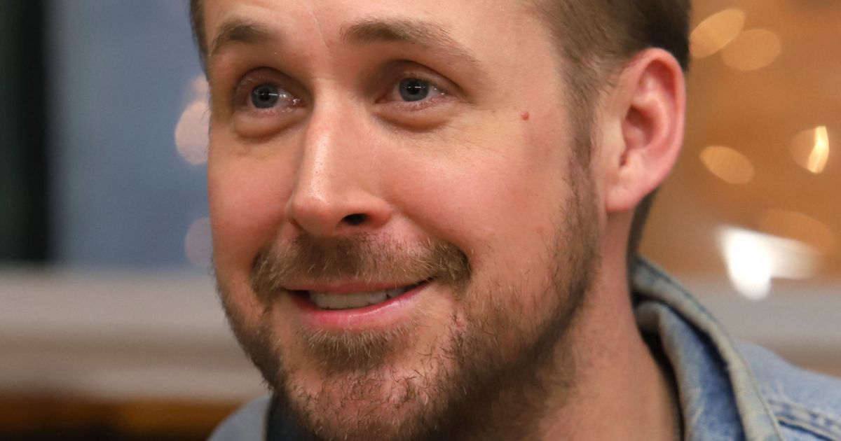 Ryan Gosling signs copies of "Congo Stories" at the Strand Bookstore in ...