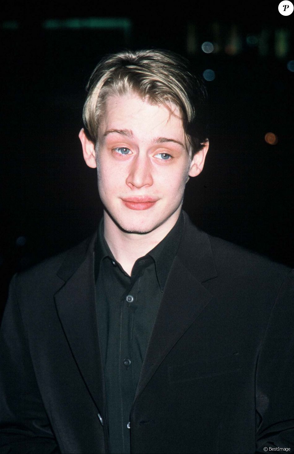 Macaulay Culkin en 2001. - Purepeople
