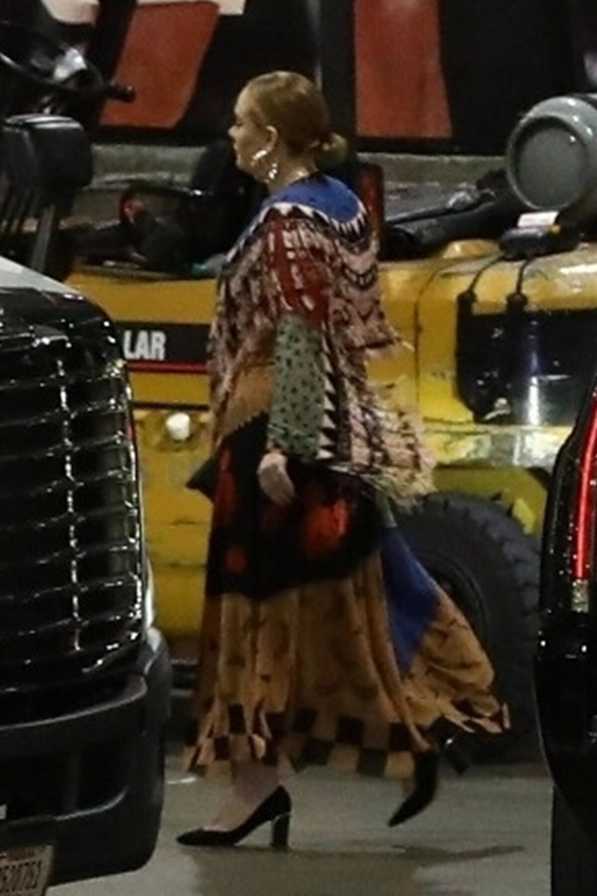 Photo : Exclusif - Adele et son mari Simon Konecki arrivent au Staples ...