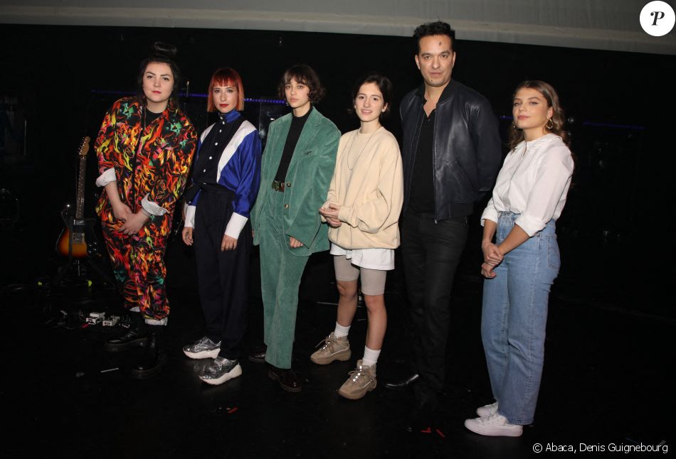 Hoshi, Suzane, Pomme, Aloïse Sauvage, Malik Djoudi et Maëlle lors de la conférence de presse ...