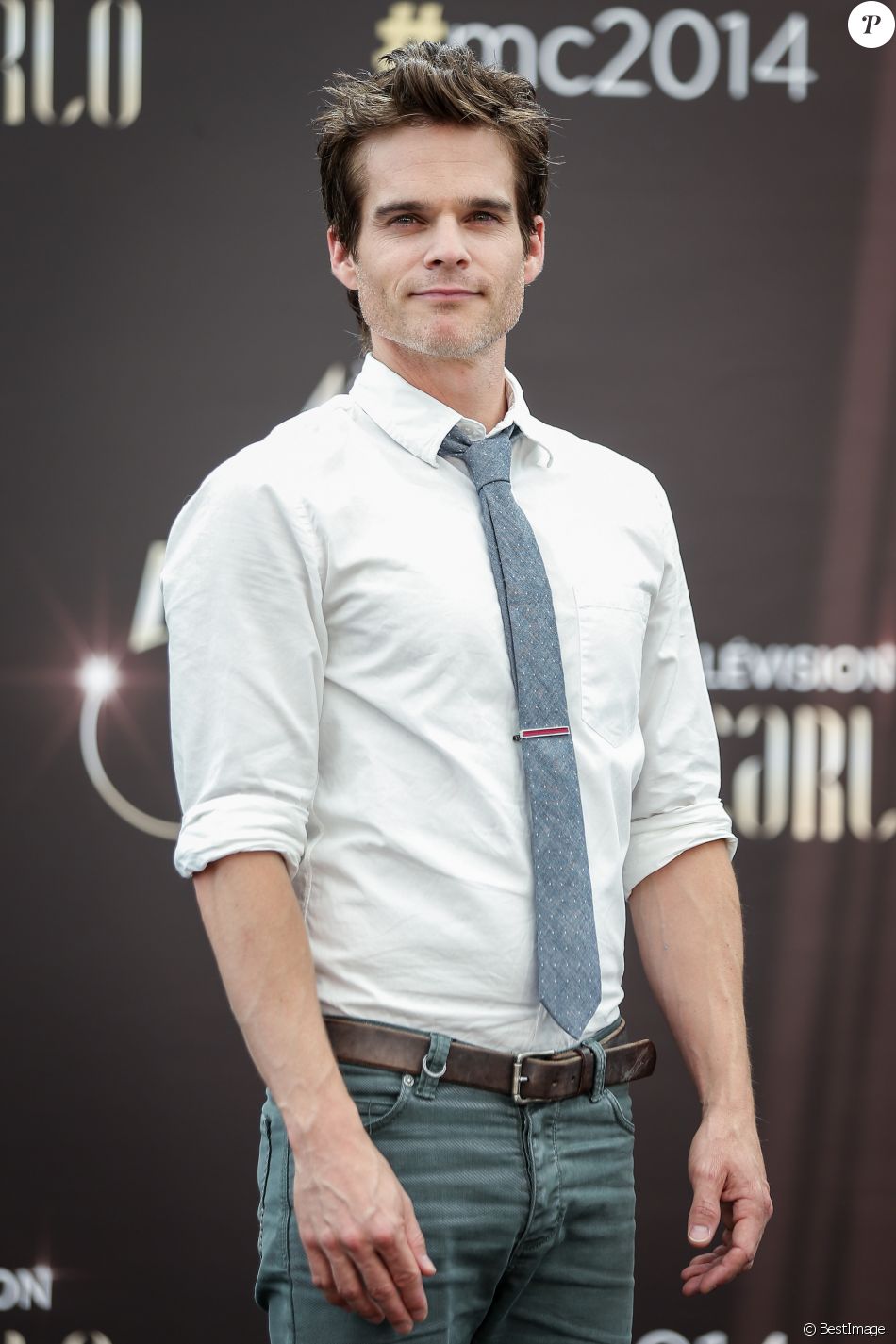 Greg Rikaart lors du photocall de Les Feux de l'amour (The Young and ...