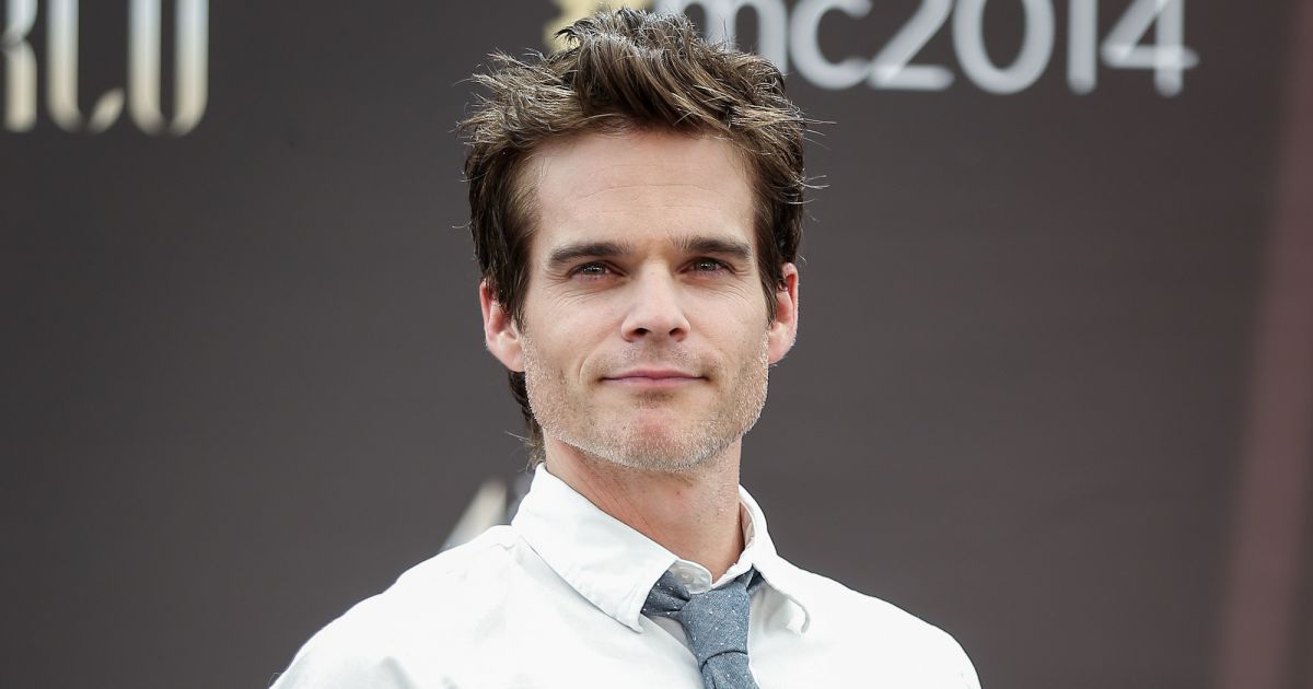 Greg Rikaart lors du photocall de Les Feux de l'amour (The Young and ...