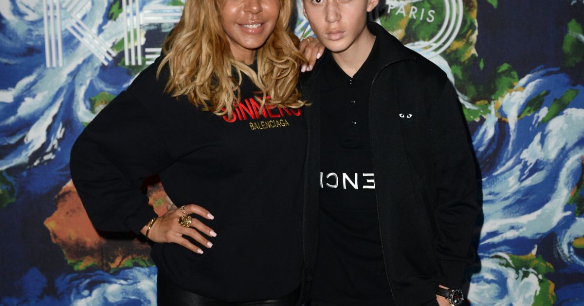 Exclusif - Cathy Guetta et son fils Tim Elvis - People au défilé Kenzo ...
