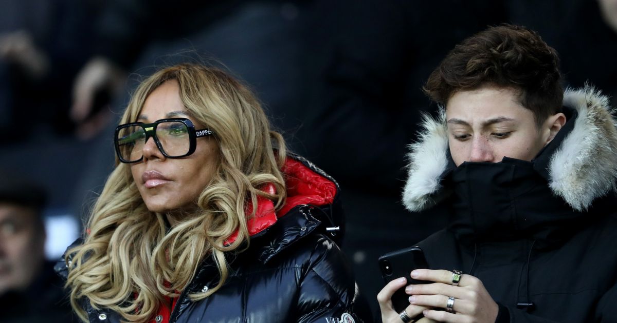 Cathy Guetta, son fils Tim Elvis - People dans les tribunes du match de ...