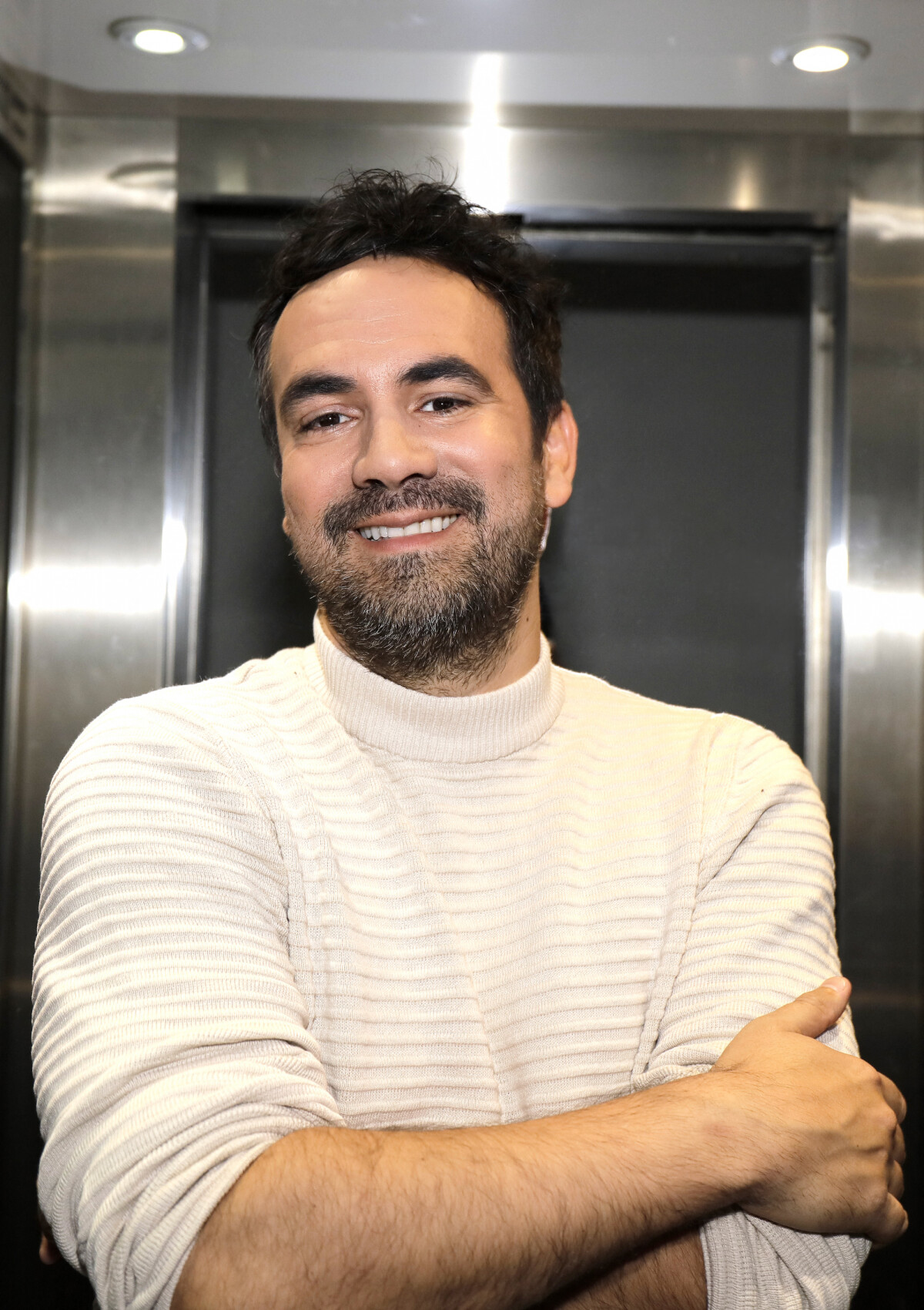 Photo : Exclusif - Alex Goude pose à Paris le 11 décembre 2019 ...