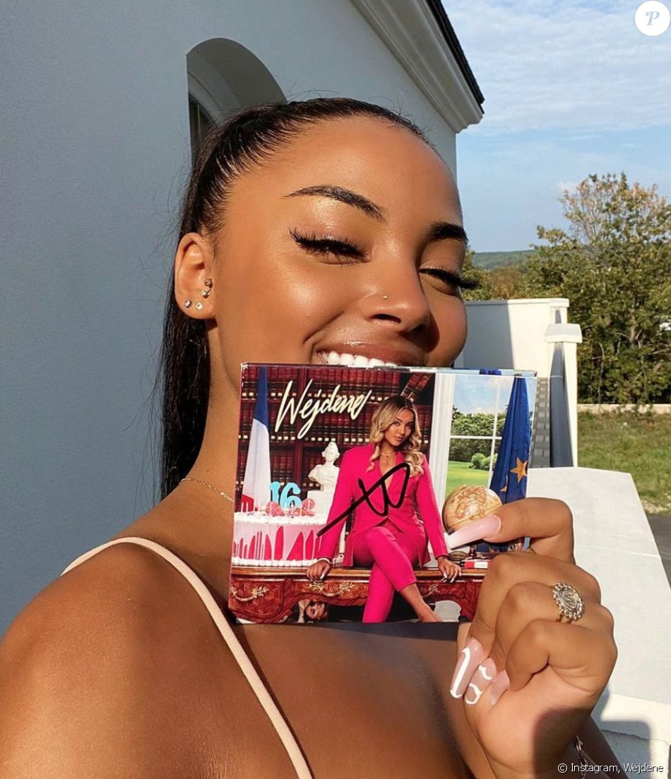 Wejdene. Septembre 2020. - Purepeople