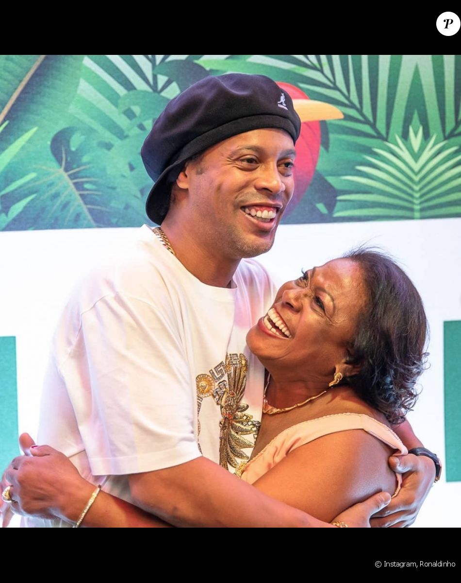 Ronaldinho en deuil : sa mère Miguelina est morte : le diaporama ...