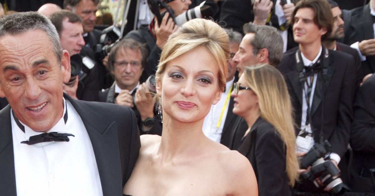 Thierry Ardisson et Audrey Crespo-Mara - Montée des marches lors du ...