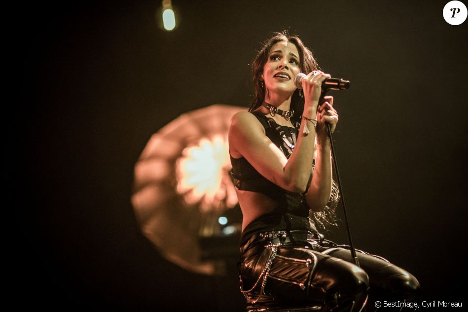 Exclusif - La chanteuse Shy'm en concert aux Folies Bergère à Paris. Le ...
