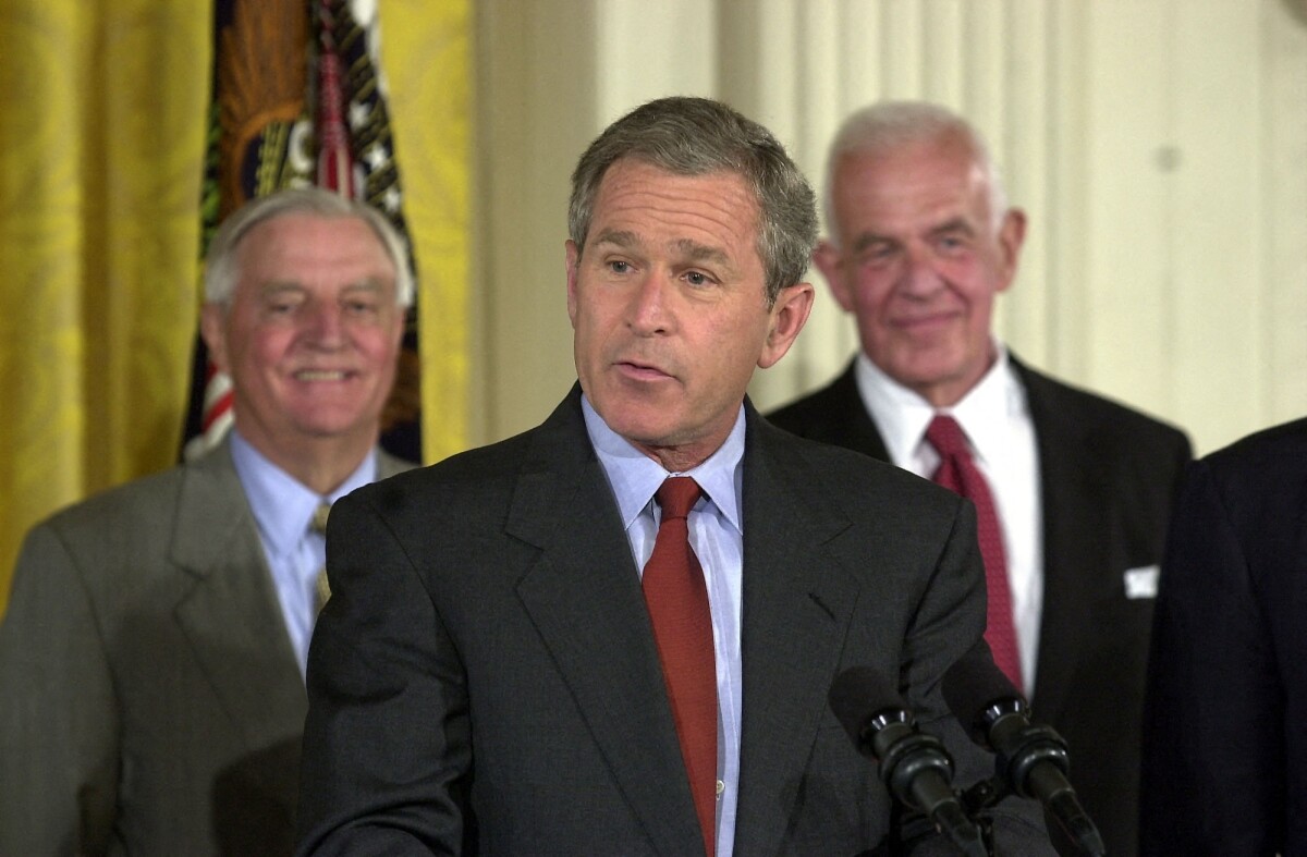 Photo : Walter Mondale, ancien vice-président de Jimmy Carter, est mort ...