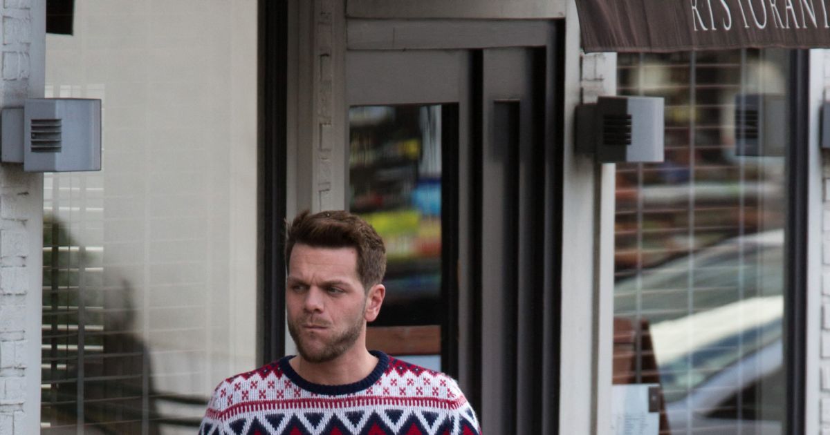 Exclusif - Keen' V (Kevin Bonnet) pose à Bruxelles en Belgique le 13 ...
