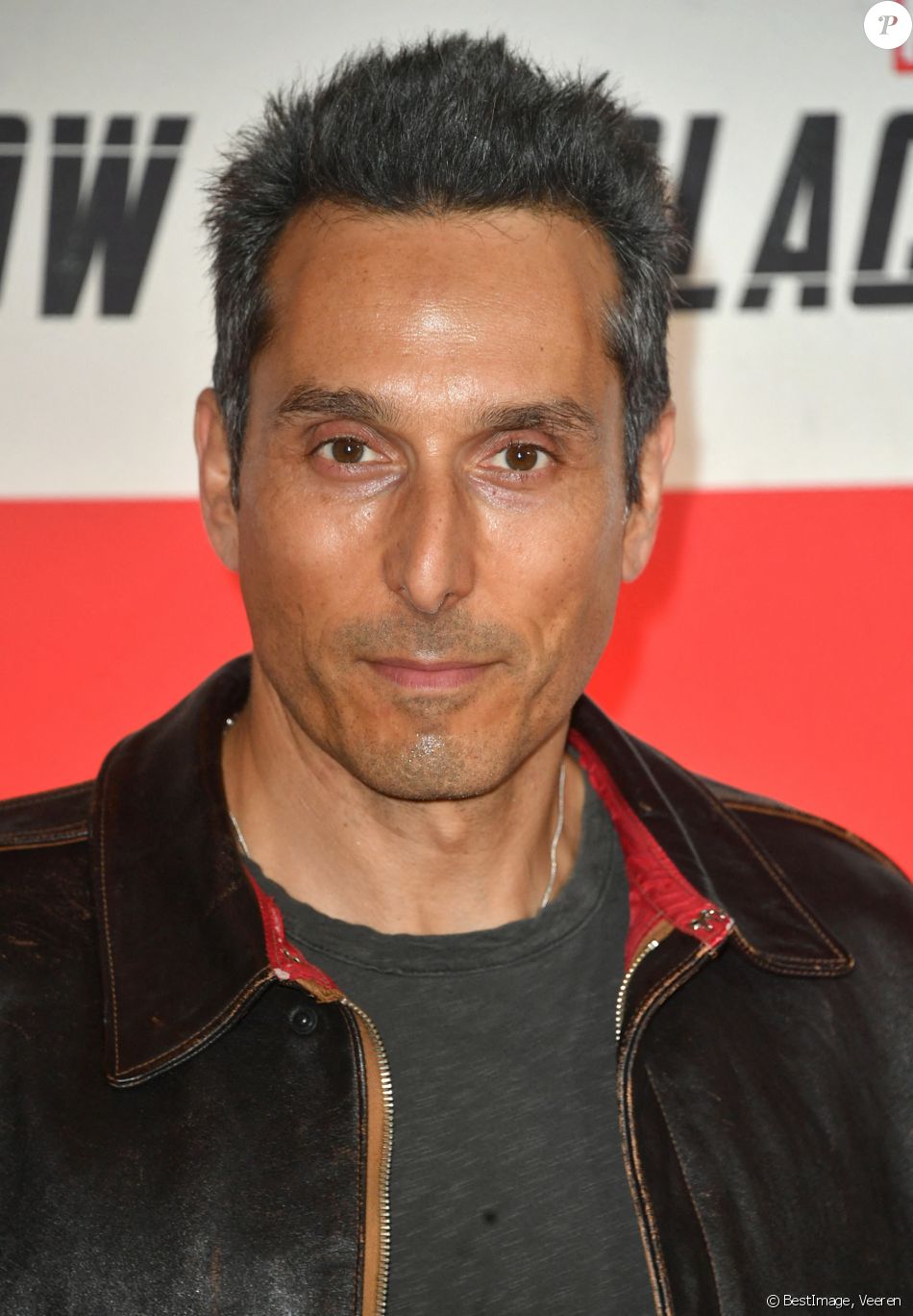 Vincent Elbaz - Avant-première du film Black Widow au Grand Rex à Paris ...