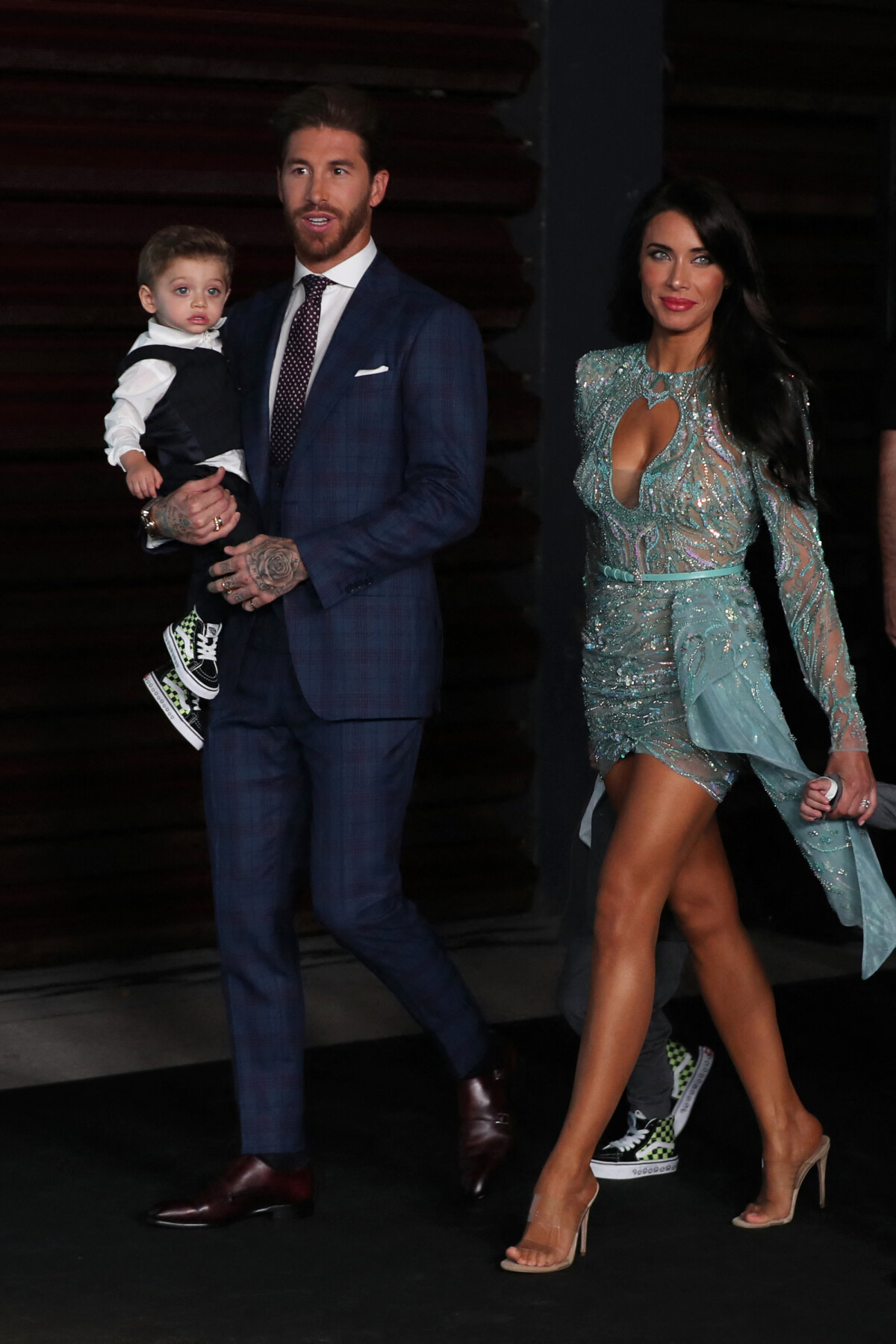 Photo : Sergio Ramos avec sa compagne Pilar Rubio avec leur fils ...