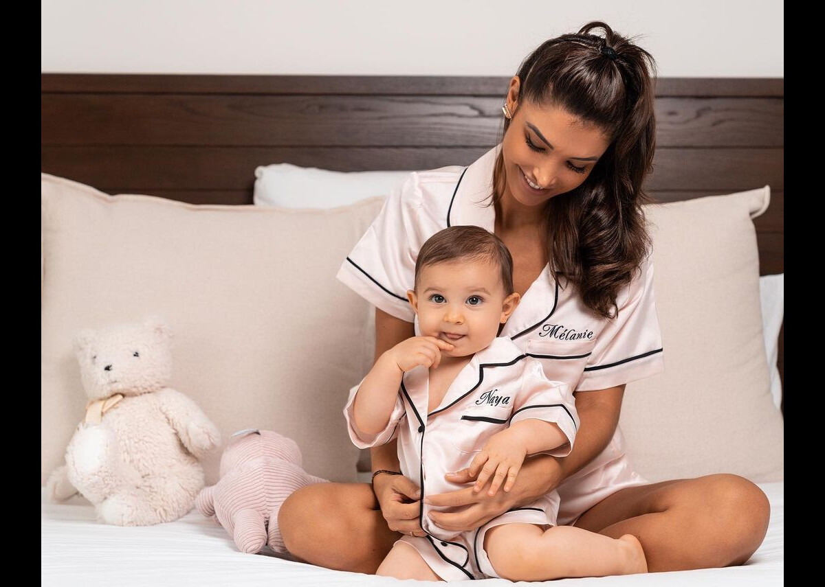 Photo : Mélanie Dedigama et sa fille Naya - Purepeople