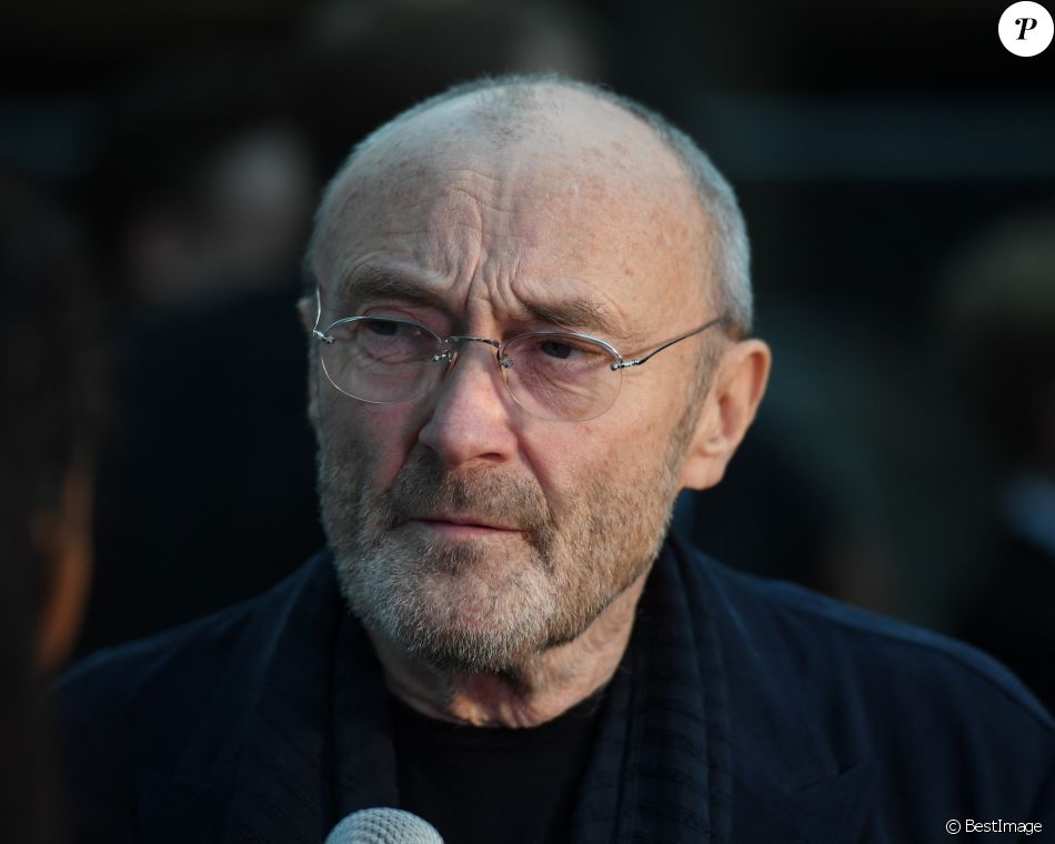 Phil Collins au photocall de la soirée de gala Dreaming on the Beach à ...