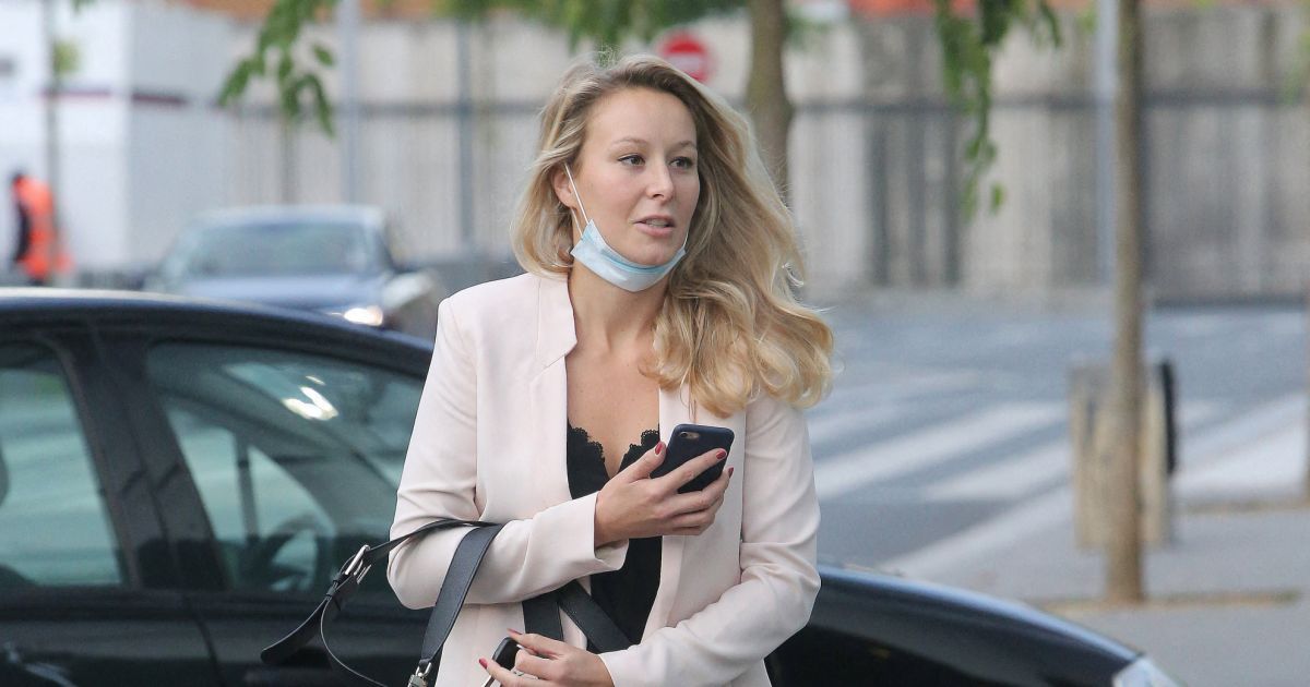 Exclusif - Marion Maréchal arrive dans les studios de BFM TV à Paris le ...