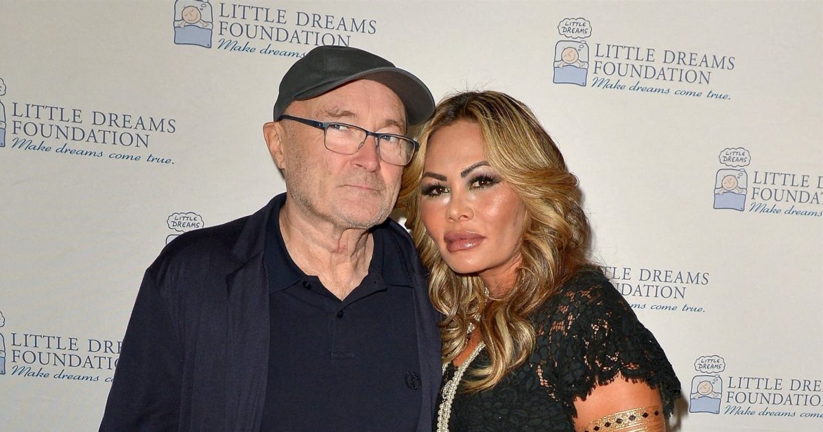 Phil Collins et sa compagne Orianne lors de la conférence de presse ...