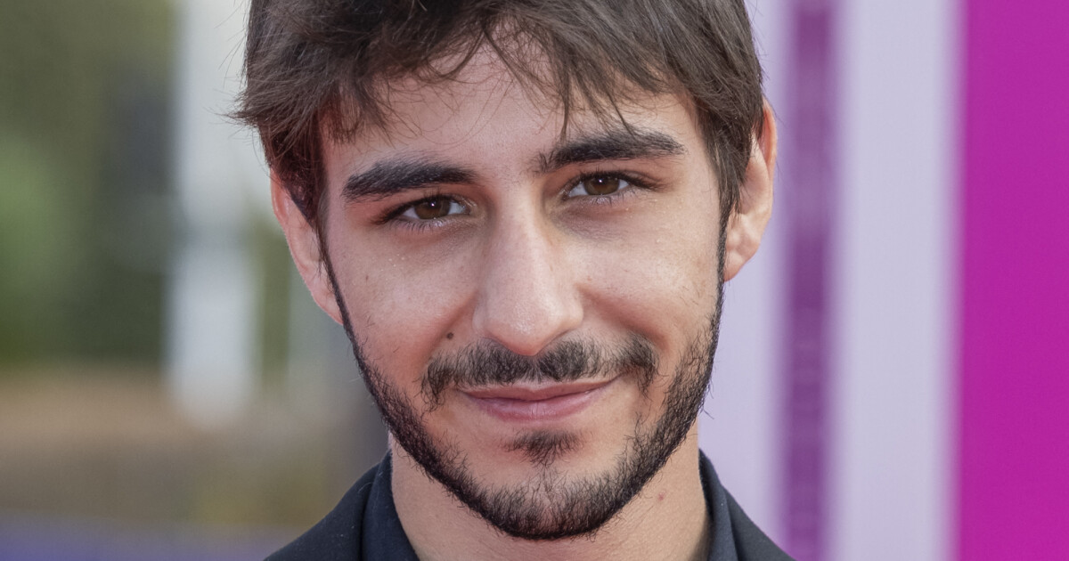 Ben Attal en couple avec Axelle : les jeunes amoureux s'affichent : Le ...