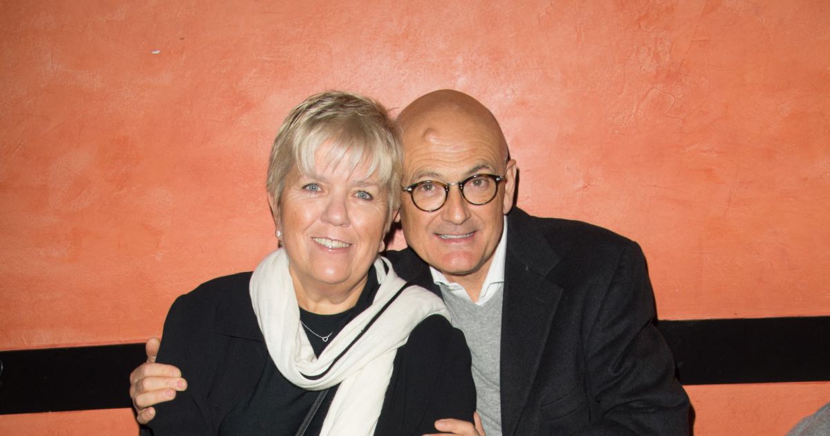 Mimie Mathy et son mari Benoist Gérard lors de la représentation du ...