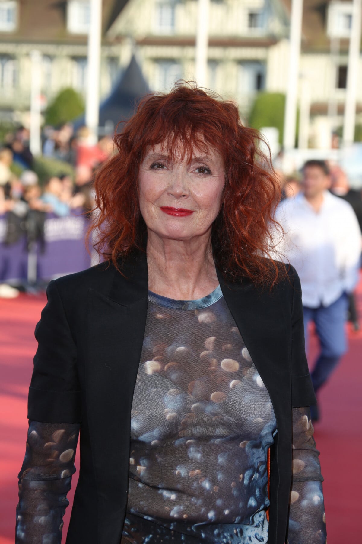 Photo : Sabine Azéma - Tapis rouge avant la projection de "Good Time ...