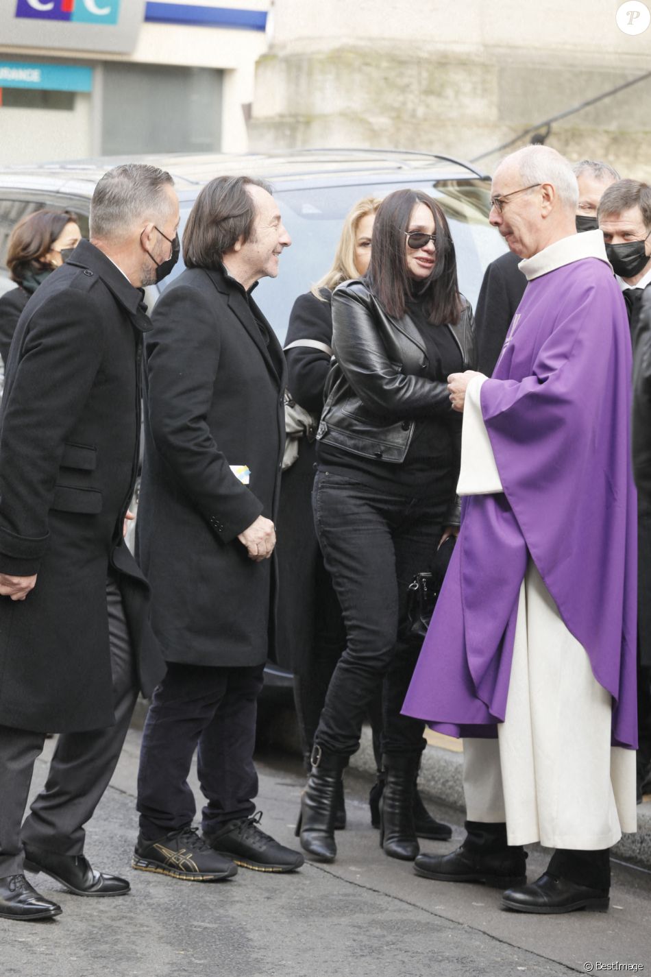 Jean-Hugues Anglade, Béatrice Dalle - Sorties obsèques de Jean-Jacques ...