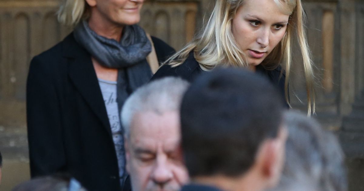 Marion Maréchal-Le Pen et sa mère Yann Le Pen - Obsèques de Roger Auque ...
