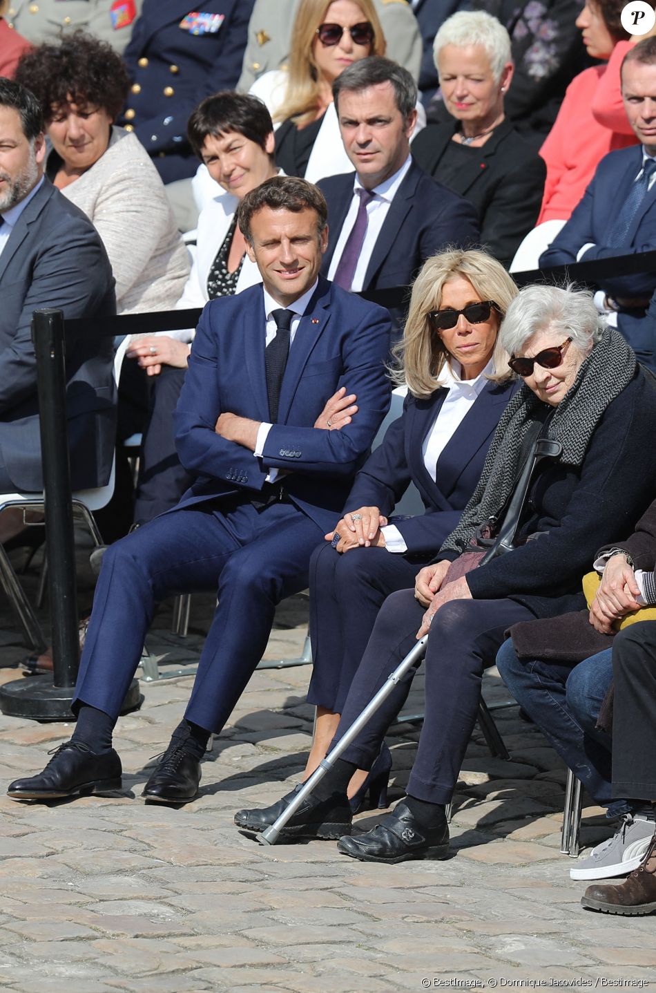 Le président de la république Emmanuel Macron, la première Dame ...