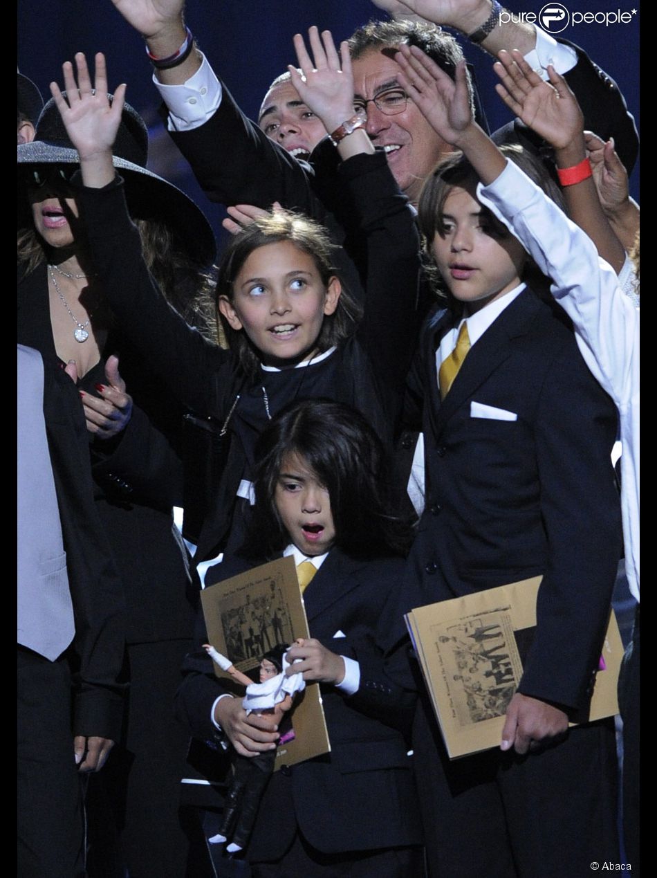Les enfants de Michael Jackson, Prince Michael, Paris et Blanket ...