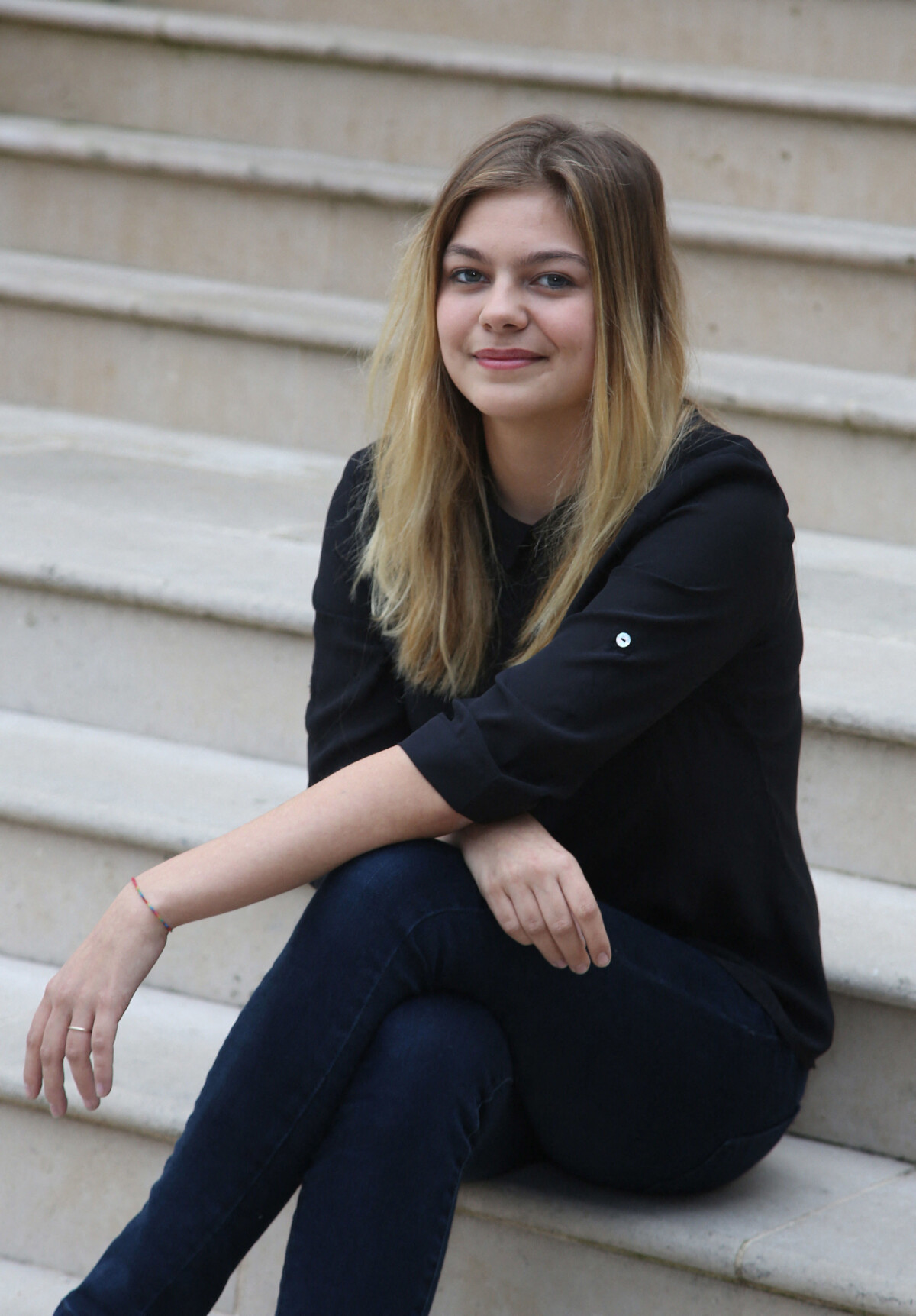 Photo : Louane Emera pose pour le film 'la famille Bélier' lors du ...