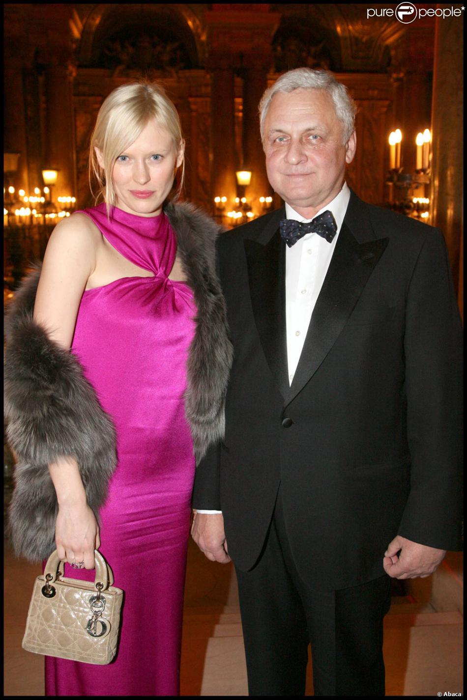 Anna Sherbinina au côté d'Alexandre Orlov lors du Gala de l'Opéra ...