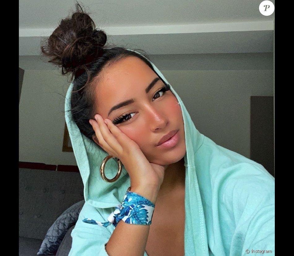 Elsa Gayat, ex-candidate de Familles nombreuses - Purepeople