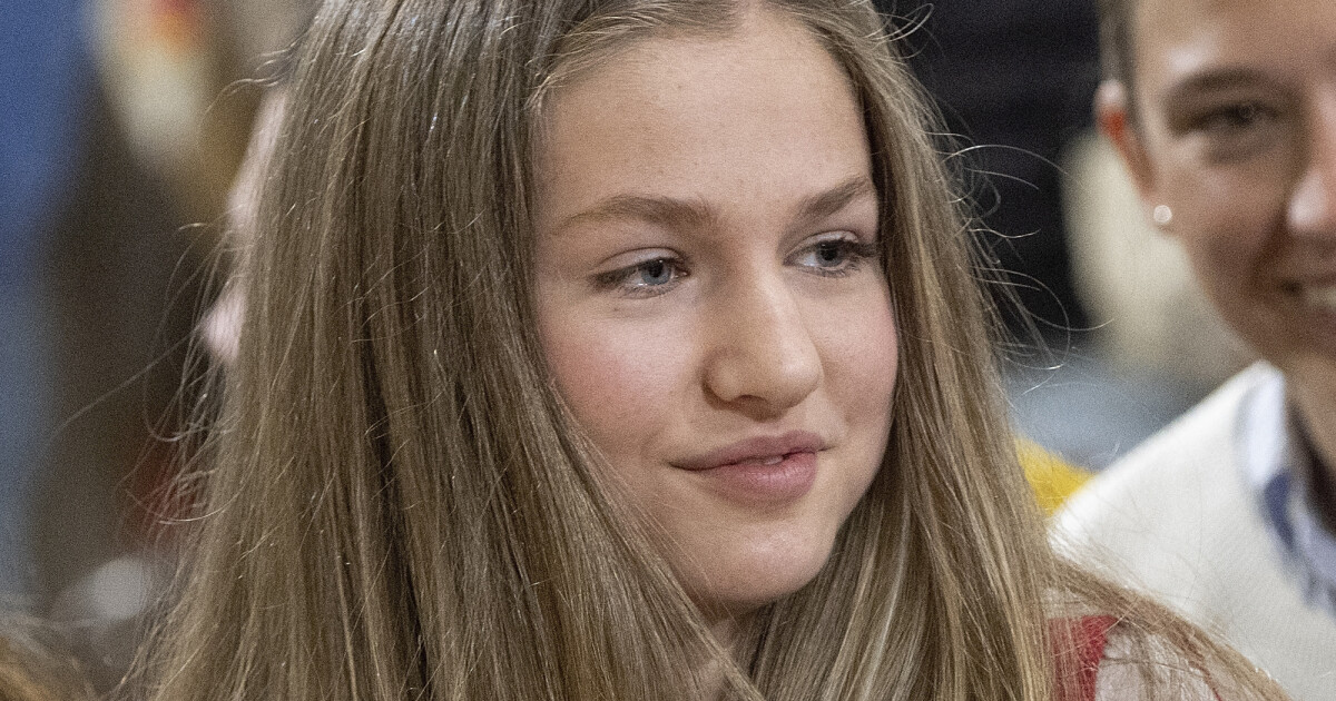 Leonor d'Espagne (16 ans) amoureuse : révélations sur le petit-ami de ...