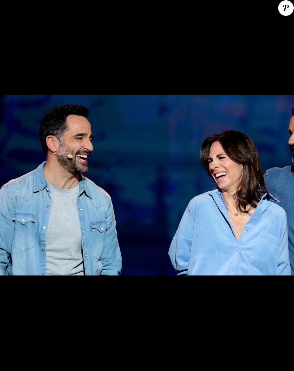 Florent Peyre fou amoureux de Virginie : bisous et tendresse, photos de ...