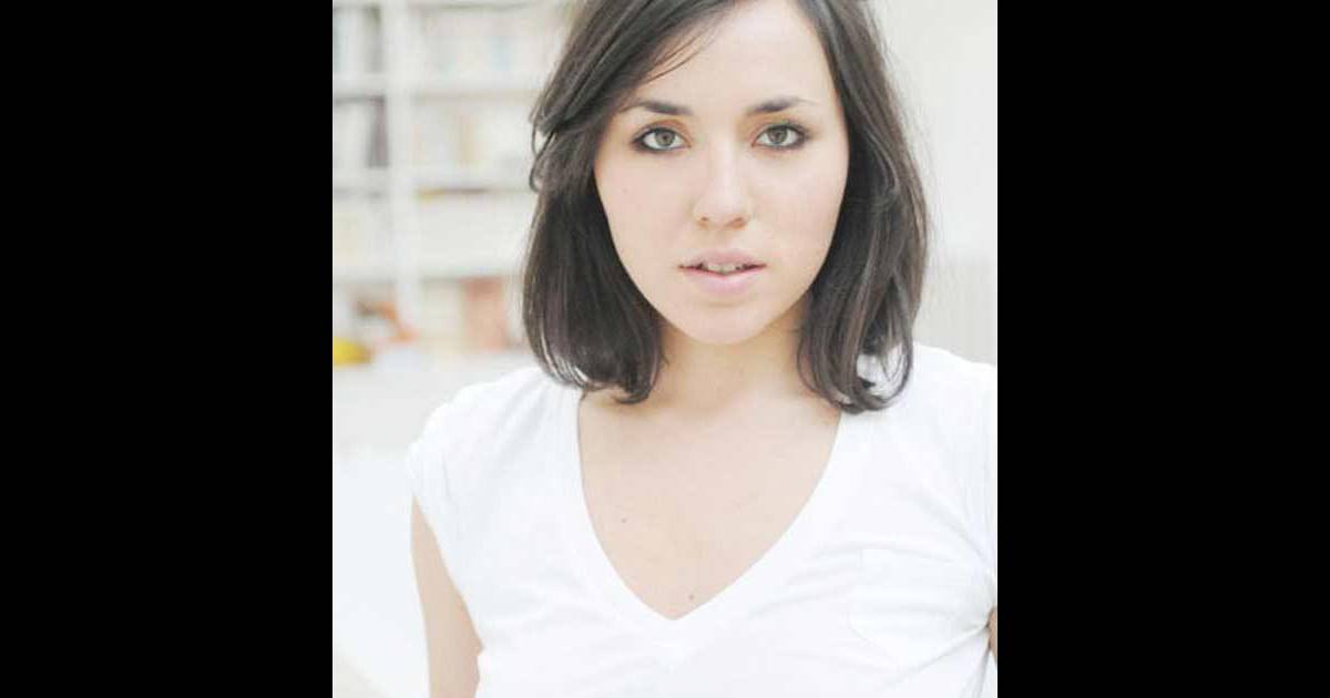 Déborah Grall, à partir du 2 mars dans Les monologues du vagin ...