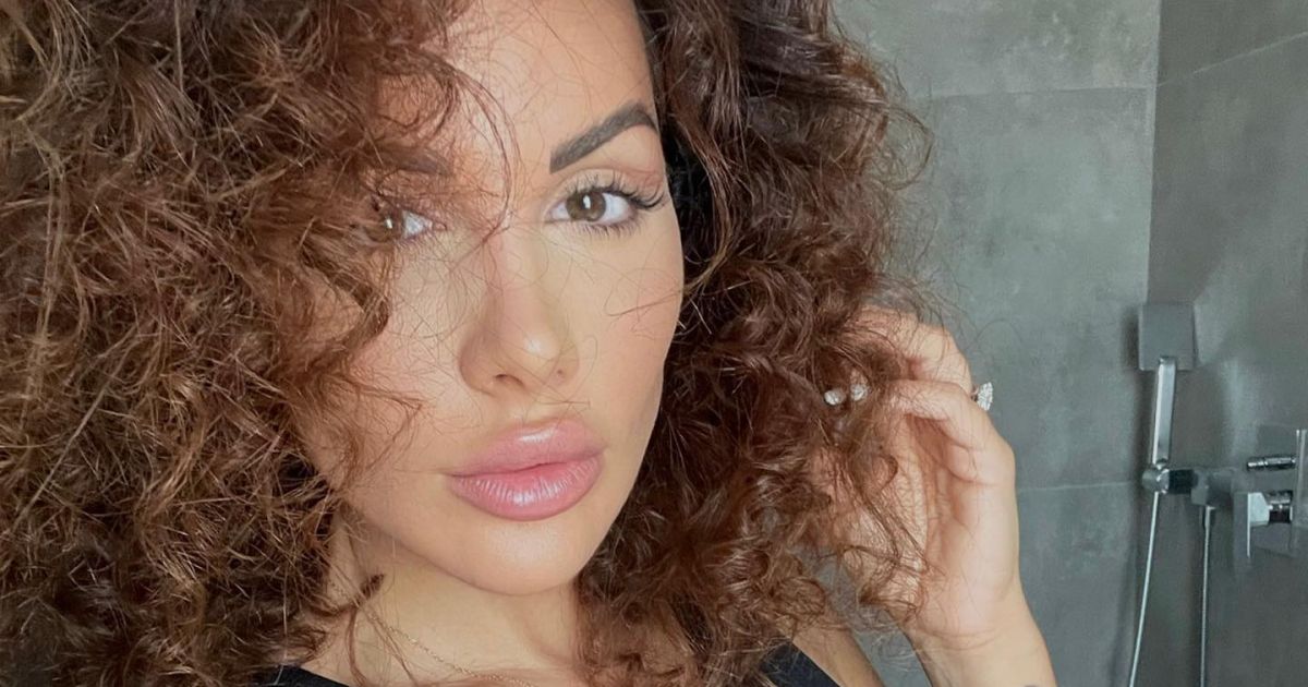 Laura Lempika dévoile un gros changement physique, sur Instagram, le ...