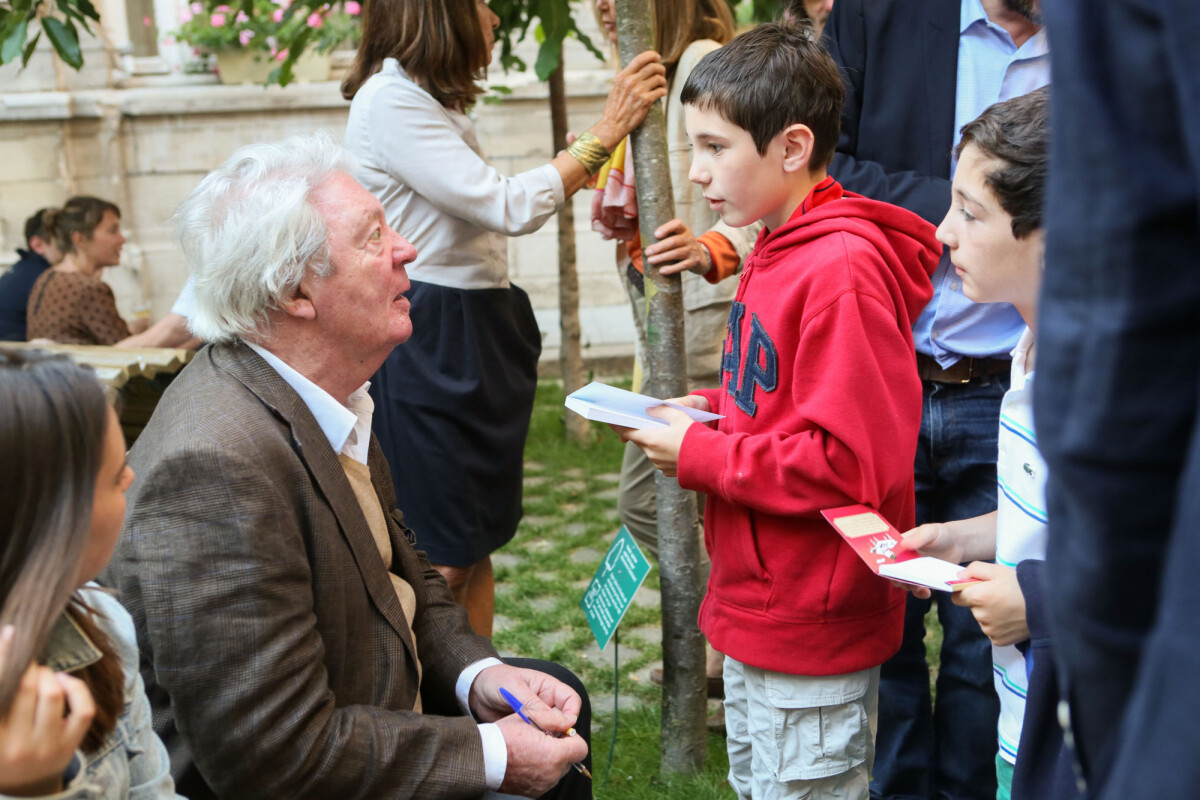 Photo : Exclusif - Jean-Jacques Sempé en séance de dédicace ...