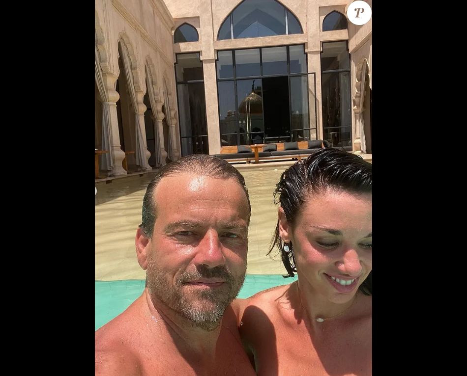 Stéphane Henon s'affiche proche d'une mystérieuse brune pendant ses ...