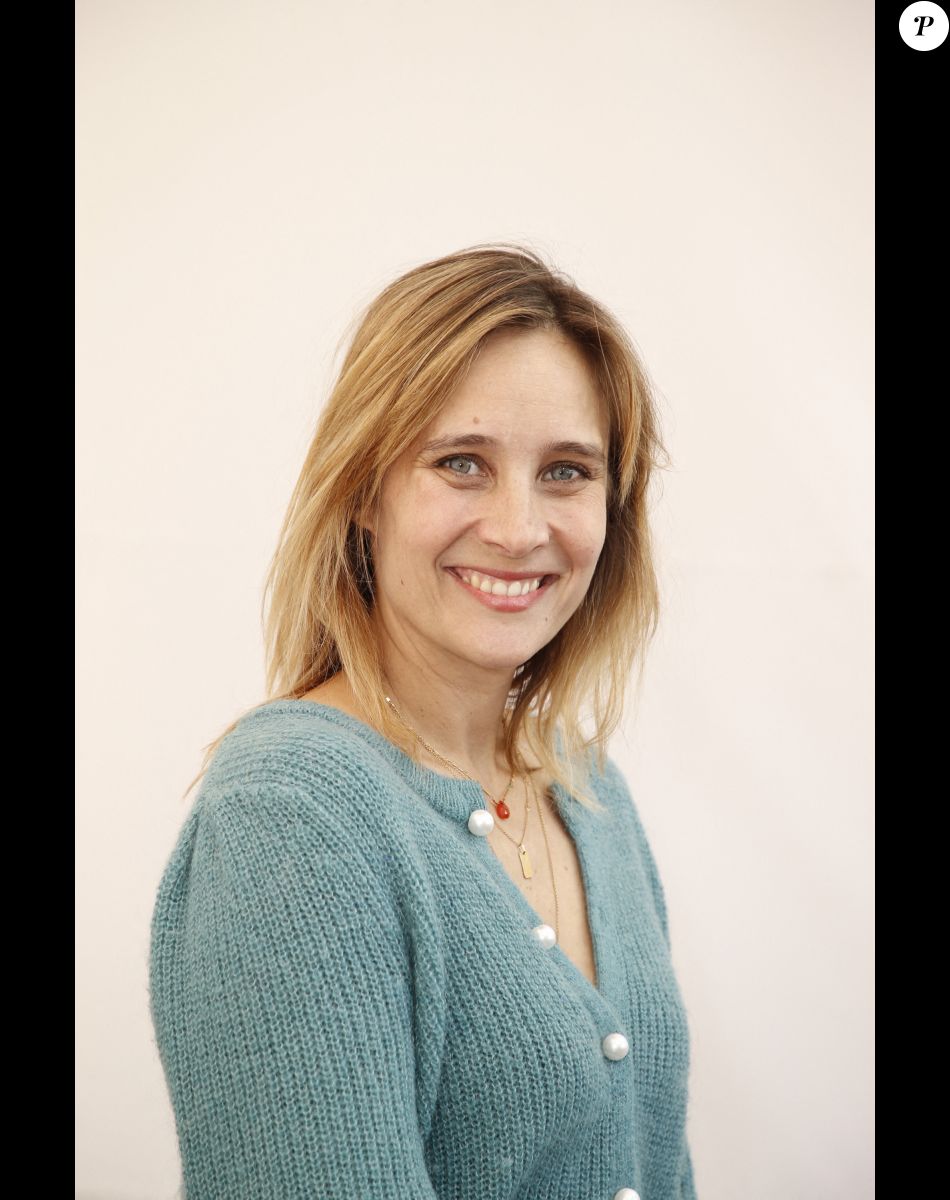 Julie de Bona prise de crises de panique : cette phobie qui rend son métier très compliqué : le ...