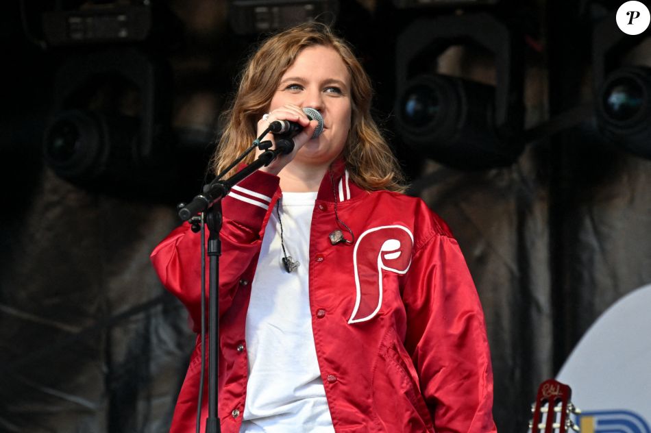 Emma Peters au Festival Paris Paradis à La Villette à Paris. 18/09/2022 ...