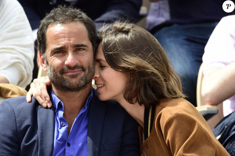 Florent Peyre et sa compagne Virginie dans les tribunes lors des ...