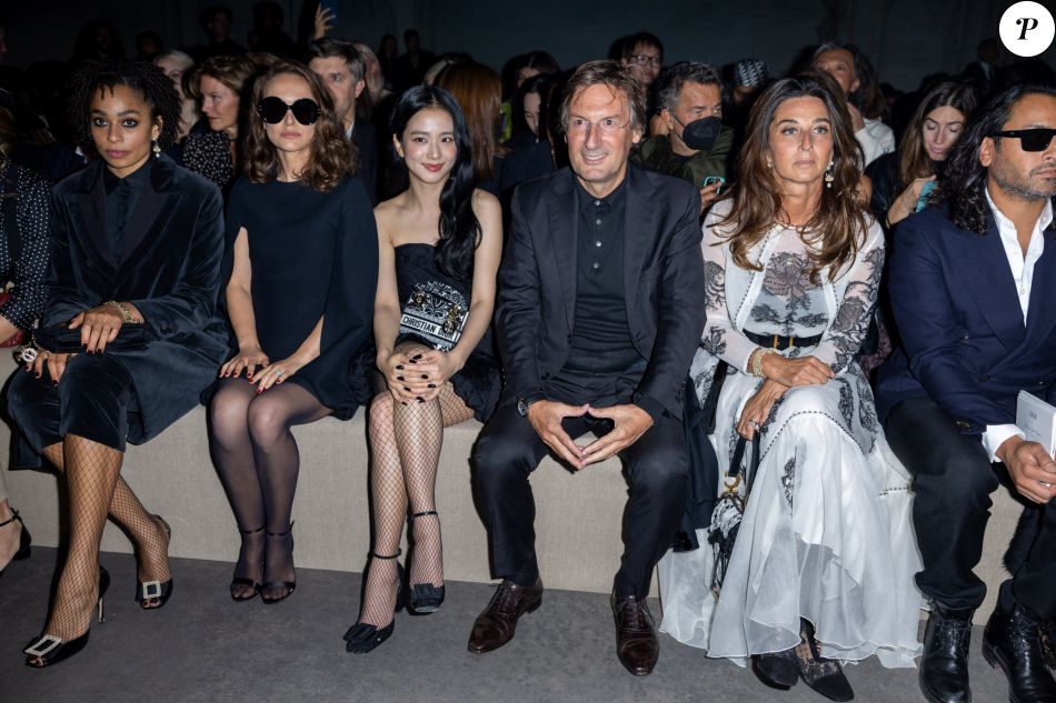 Natalie Portman, Jisoo - Font Row du défilé Dior Collection Femme Prêt ...