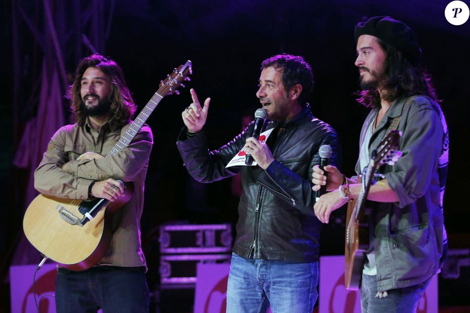 Jérémy Frérot (du groupe Fréro Delavega), Bernard Montiel et Florian ...