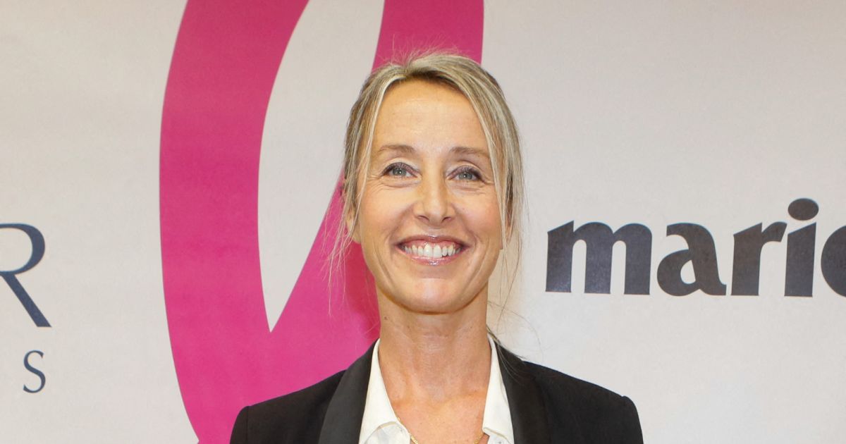 Exclusif - Sandrine Planchon (responsable de l'association) - Backstage du défilé des 30 ans de ...