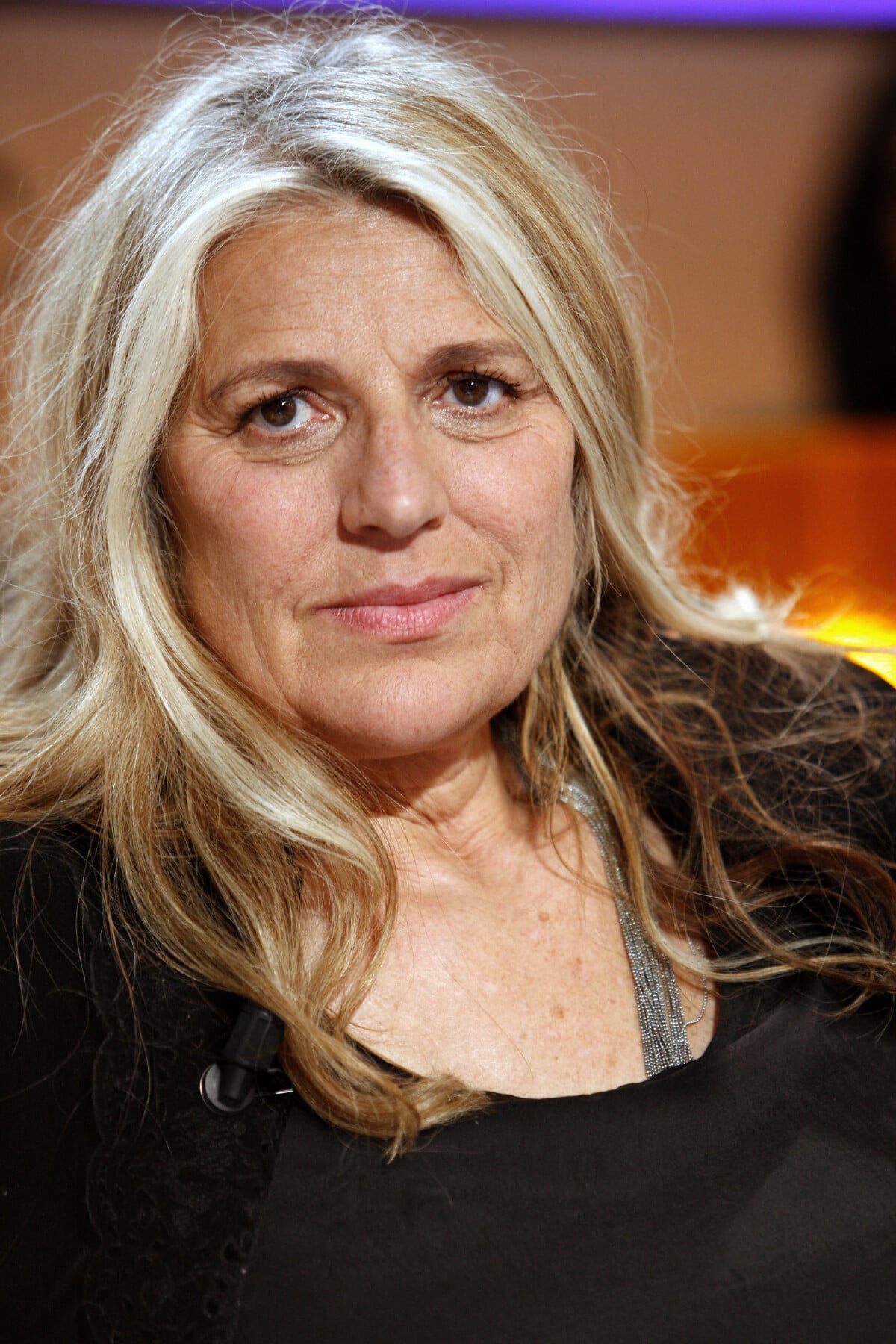 Photo : Portrait de Brigitte Sy en 2015 - Purepeople