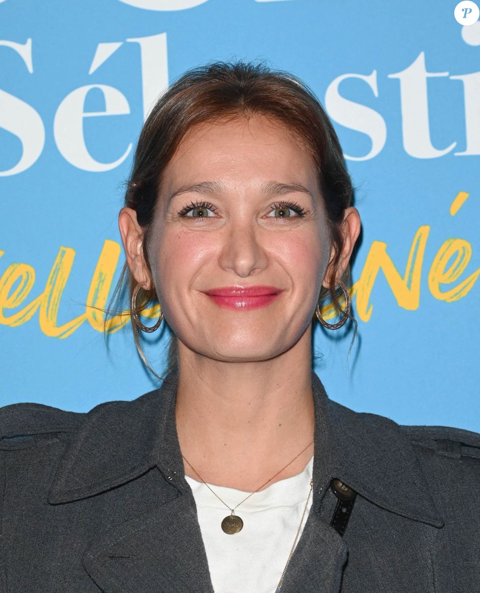 Caroline Anglade au photocall de la première du film Belle et Sébastien ...