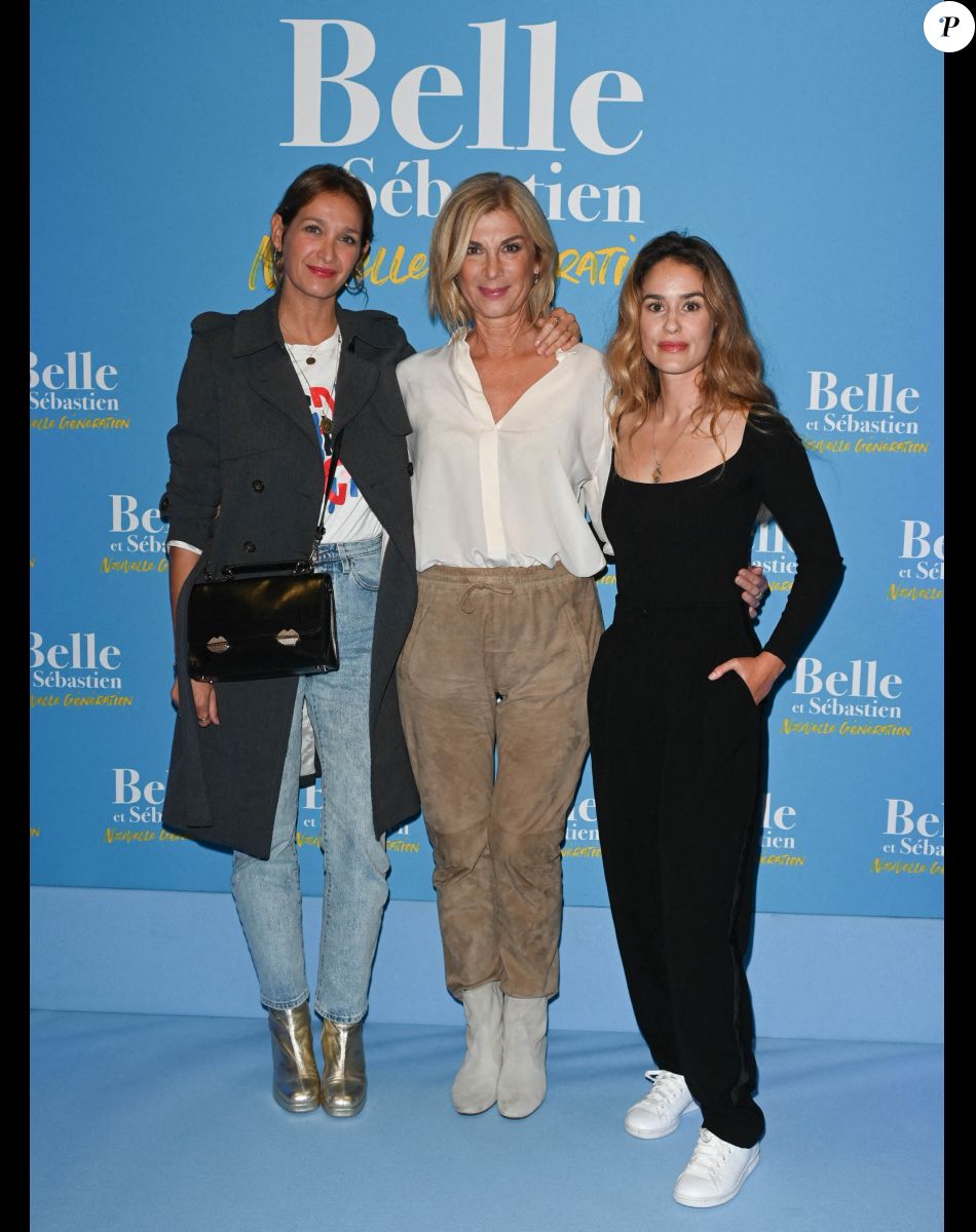 Michèle Laroque radieuse en blanc avec Caroline Anglade et Alice David ...